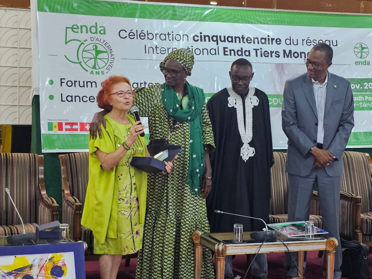 50 ans d’Enda Tiers-Monde : Essma Ben Hamida reçoit la Distinction de l ...